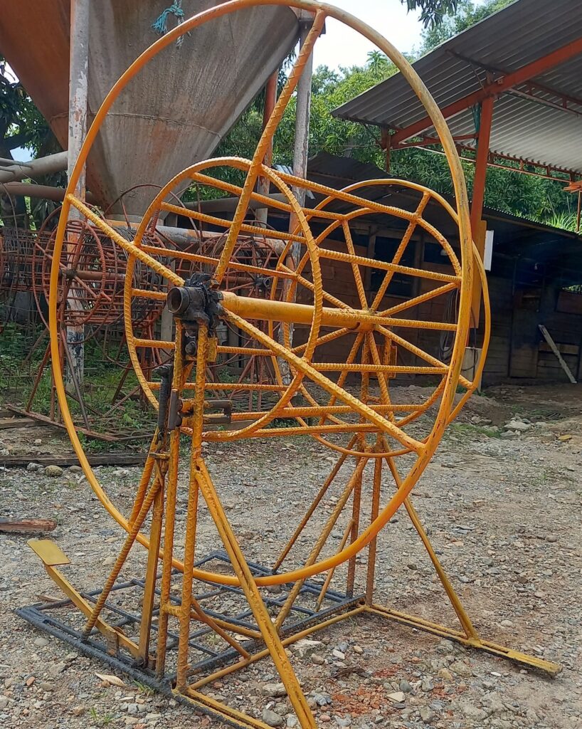 MOLINETES - Conalquipo S.A.S & Conalgrúas