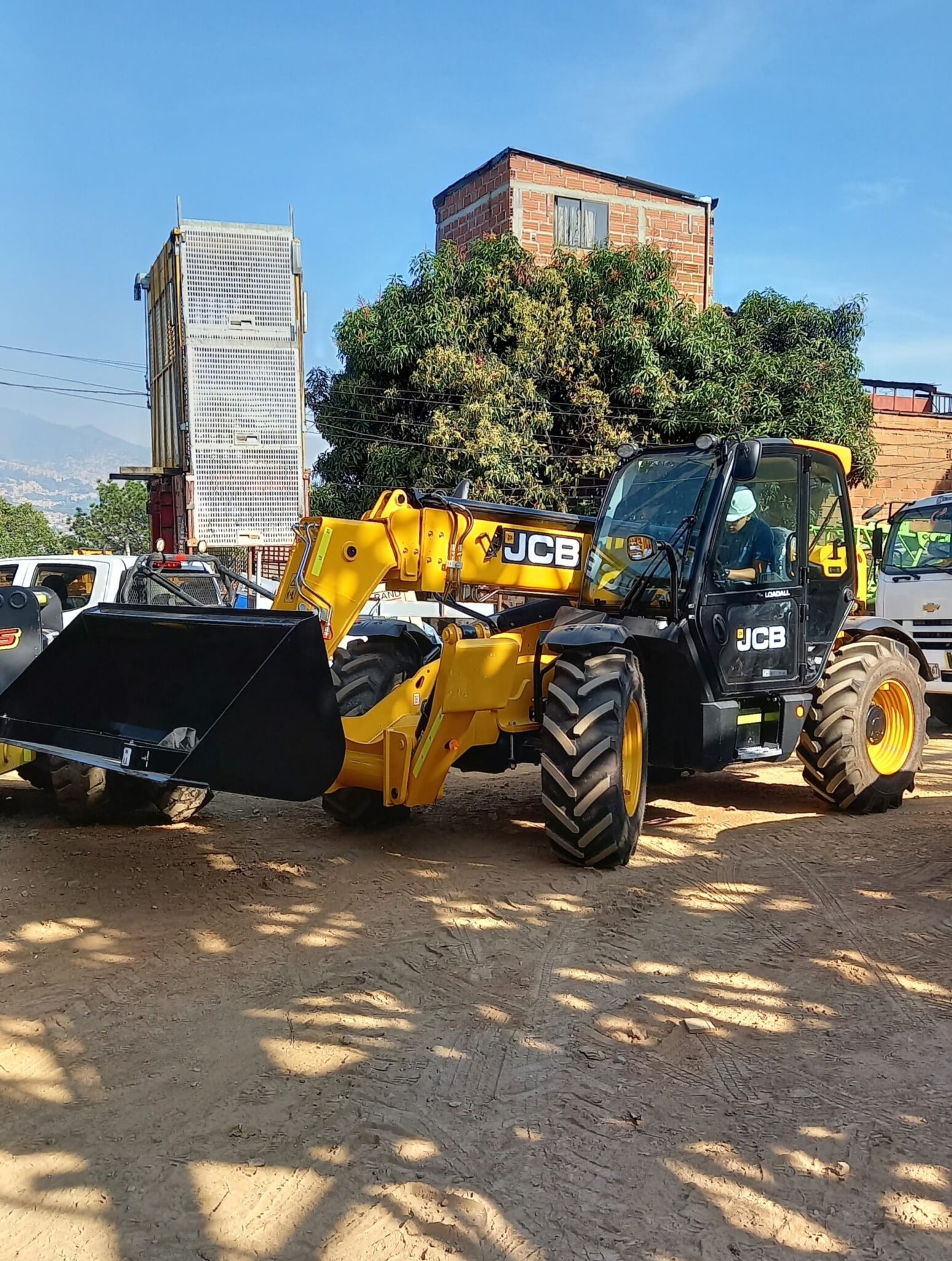 TELEHANDLER - Conalquipo S.A.S & Conalgrúas